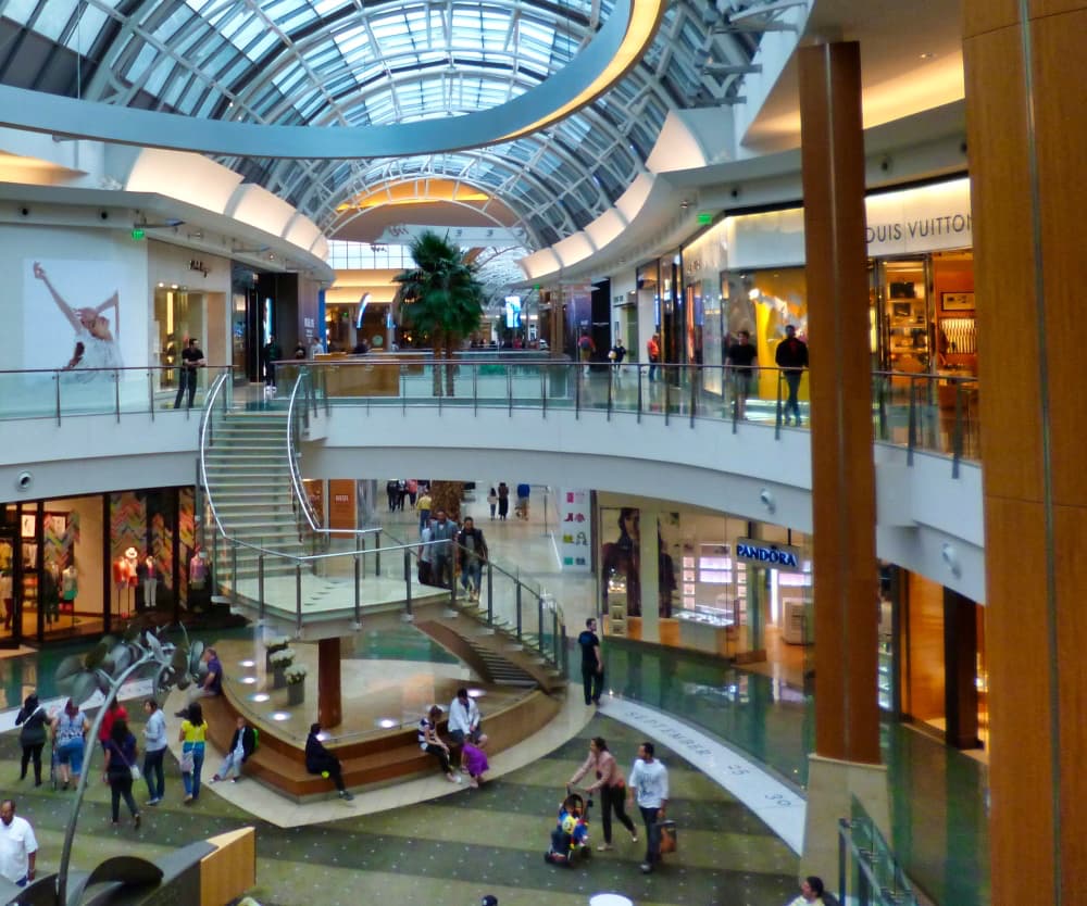 Orlando's Premier Shopping Guide: Malls, Outlets & More